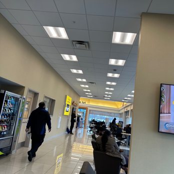 CARMAX - Updated December 2025 - 40 Photos & 56 Reviews - 1015 US-1 ...