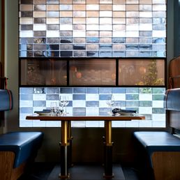 BLUE WHALE RESTAURANT & LOUNGE - Updated January 2025 - 536 Photos ...