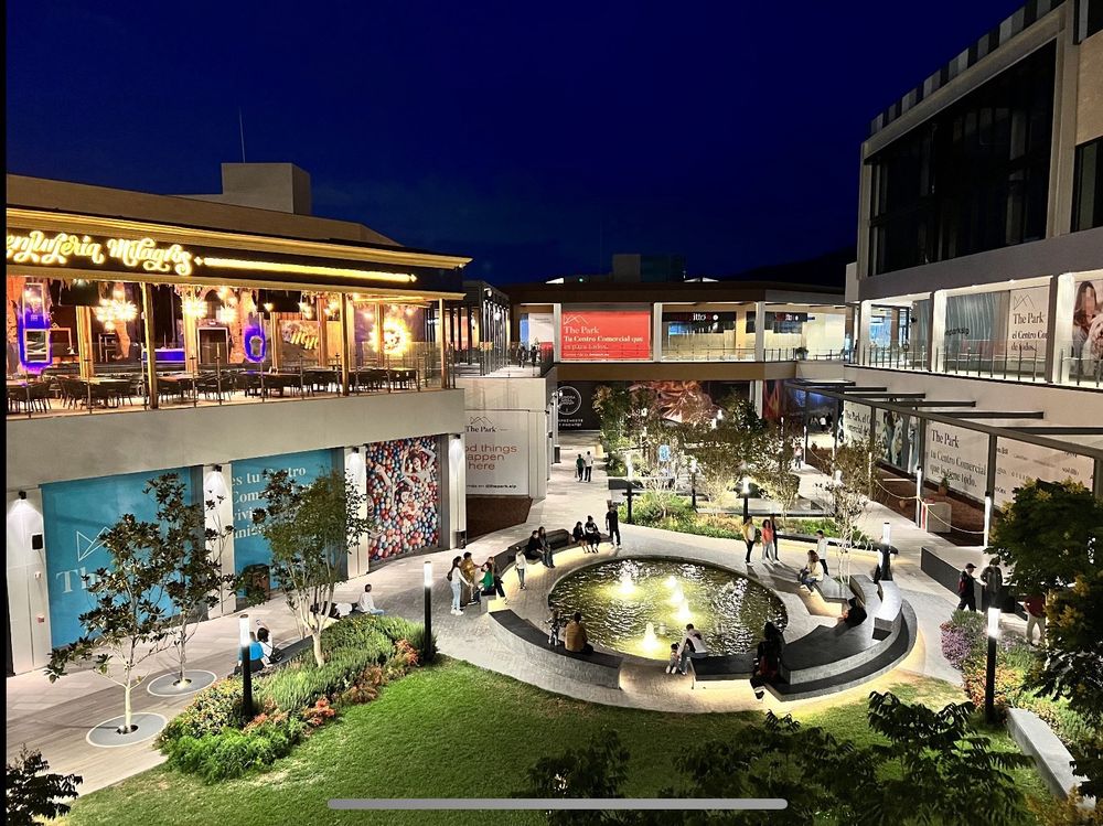 PLAZA THE PARK - Updated June 2024 - Boulevard A. Rocha Cordero 125 ...