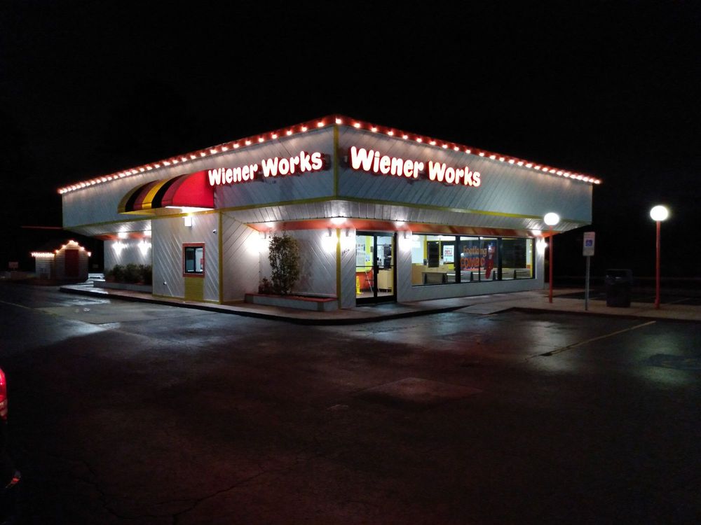WIENER WORKS - 10 Photos & 29 Reviews - 3402 Raeford Rd, Fayetteville ...