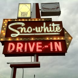 SNO-WHITE DRIVE IN - Updated January 2026 - 176 Photos & 226 Reviews ...