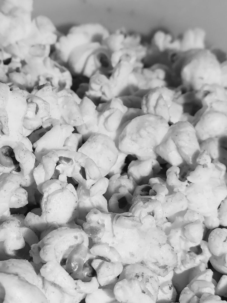 BEST POPCORN - Updated August 2025 - St. Clair Shores, Michigan ...