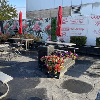 DETROIT 75 KITCHEN - Updated March 2025 - 479 Photos & 338 Reviews ...