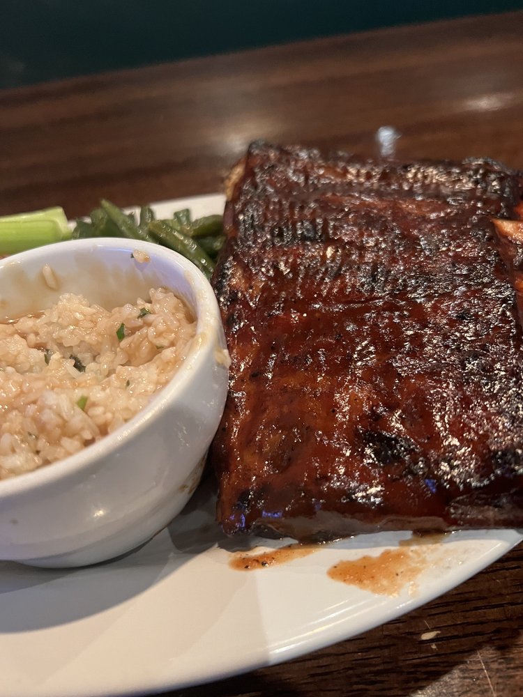 ROGER BROWN’S RESTAURANT AND SPORTS BAR nearby at 316 High St ...