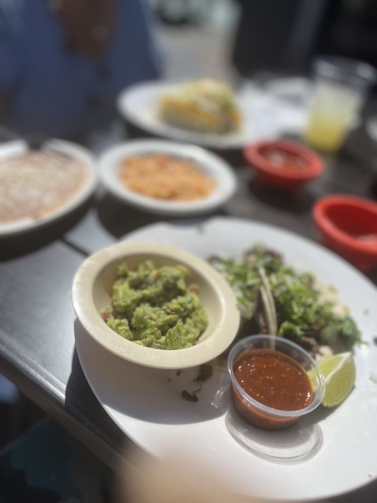 LC TACO BAR - Updated August 2025 - 68 Photos & 62 Reviews - 61 N Main ...