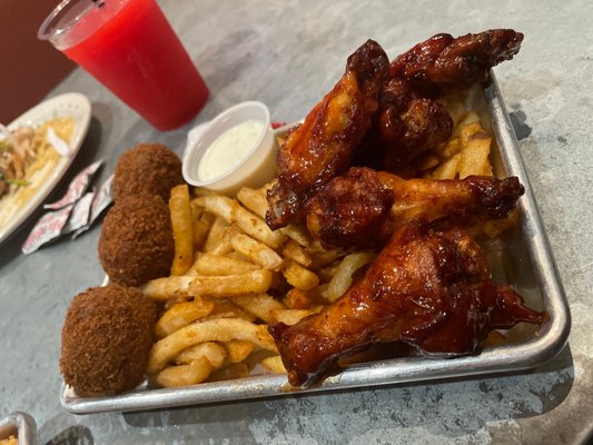 PROSPECT PARK - 440 Photos & 665 Reviews - 3100 Fountain View Dr ...