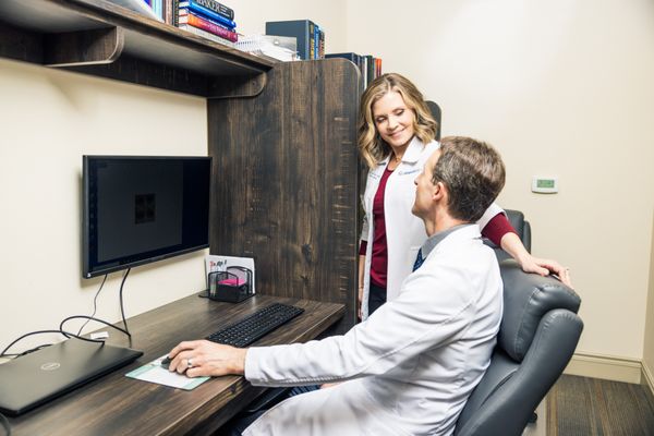 JANIGA MDS PLASTIC SURGERY & COSMETIC CENTER - Updated September 2025 ...