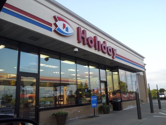 HOLIDAY STATION STORE 319 - Updated December 2025 - 16350 96th Ave N ...
