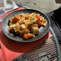 PJ’S THAI - Updated October 2025 - 377 Photos & 335 Reviews - 147 ...