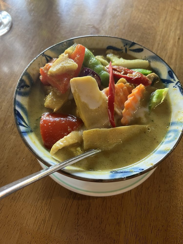 BO TREE KITCHEN - Updated August 2025 - 26 Photos - 65-67 University ...