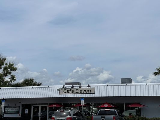 CAFE ELEVEN - Updated May 2025 - 287 Photos & 428 Reviews - 501 A1A ...