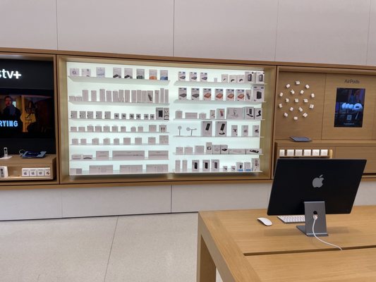 APPLE - MEMORIAL CITY - Updated December 2025 - 68 Photos & 245 Reviews ...