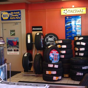 DISCOUNT TIRE - Updated June 2025 - 25 Photos & 136 Reviews - 2000 S ...