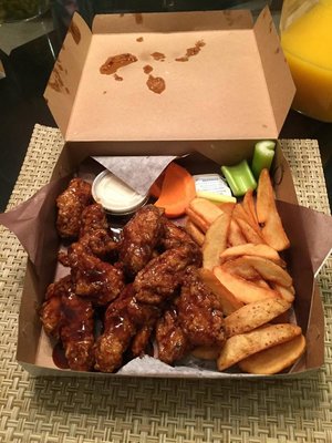 RED ROCKETS - Updated December 2025 - 17 Reviews - 930 Upper Paradise ...