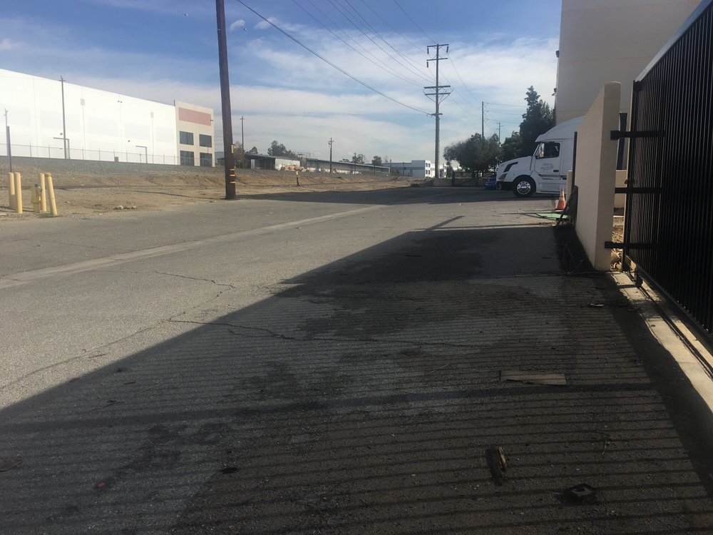 CALIFORNIA BOX II - Updated August 2025 - 8949 Toronto Ave, Rancho ...