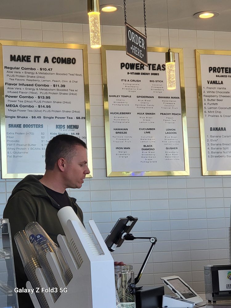 ELITE EXPERIENCE: CRUSH NUTRITION - Updated July 2025 - 302 Photos & 76 ...