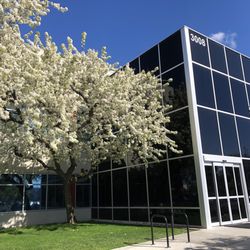 JASLEEN DUGGAL, MD - KERN ENDOCRINE CENTER - 21 Photos & 37 Reviews ...