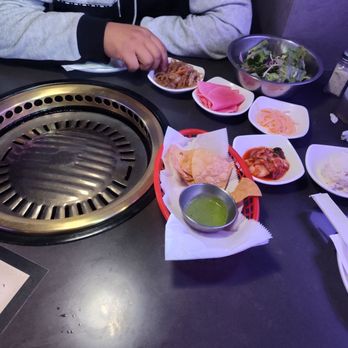 RED CASTLE - Updated January 2025 - 2420 Photos & 1550 Reviews - 403 S ...