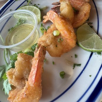 THE SHRIMP BOX & OUTSIDE THE BOX PATIO BAR - Updated November 2025 ...