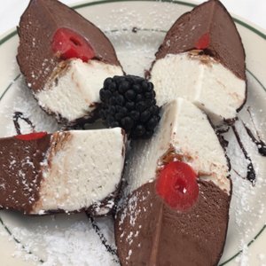 MODERN ON THE RAILS - Updated July 2025 - 245 Photos & 300 Reviews - 1 Station Plz, Mamaroneck ...