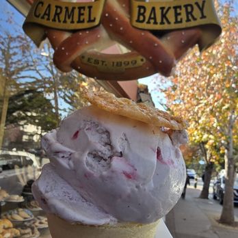 CARMEL BAKERY - Updated June 2025 - 1591 Photos & 1143 Reviews - Ocean ...