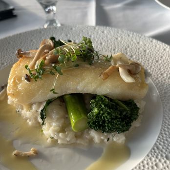 BOATHOUSE RESTAURANT - Updated March 2025 - 388 Photos & 294 Reviews ...