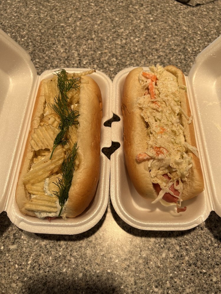 ONE STOP CONEY SHOP - 110 Photos & 80 Reviews - 154 E Fulton St, Grand ...
