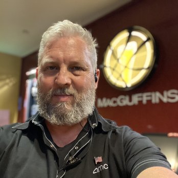 MACGUFFINS BAR - Updated January 2026 - 11 Photos - 8657 Via La Jolla ...