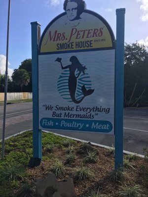 MRS PETERS SMOKE HOUSE - Updated August 2024 - 28 Photos & 48 Reviews ...