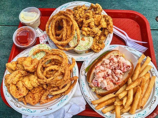 JT FARNHAM’S - 189 Photos & 357 Reviews - 88 Eastern Ave, Essex ...