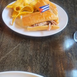 MAMBO CUBAN RESTAURANT & LOUNGE - Updated June 2024 - 455 Photos & 162 ...
