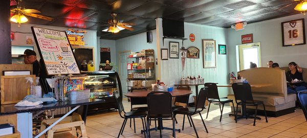 Woodchucks Cafe Updated March 2025 143 Photos And 216 Reviews 2520 W Tharpe St Tallahassee