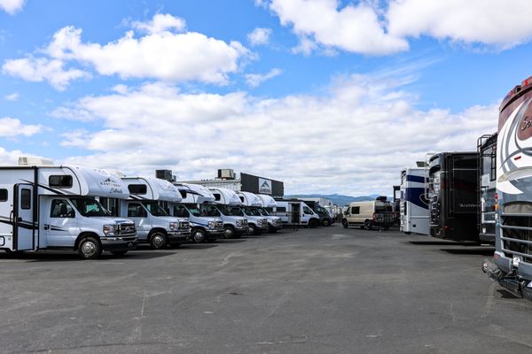 JOHNSON RV MEDFORD - Updated November 2025 - 34 Photos - 2840 Crater ...