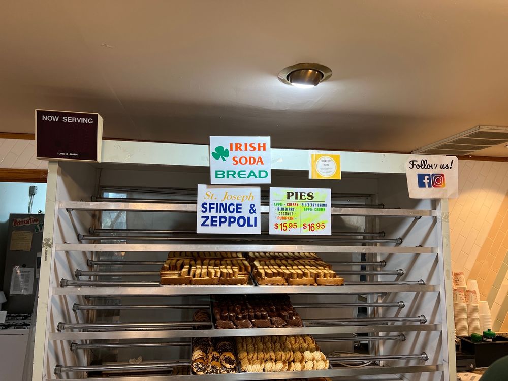 LYNDHURST PASTRY SHOP - 386 Photos & 204 Reviews - 256 Ridge Rd ...