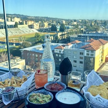 Study Hall Rooftop Lounge - Cheap - Lounges - Updated June 2025 - 396 ...