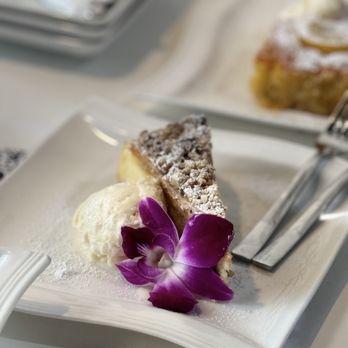 THEOS ITS ALL GREEK TO ME - Updated June 2025 - 733 Photos & 372 ...