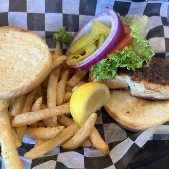 ANGLER’S BEACHSIDE GRILL - Updated July 2024 - 269 Photos & 424 Reviews ...
