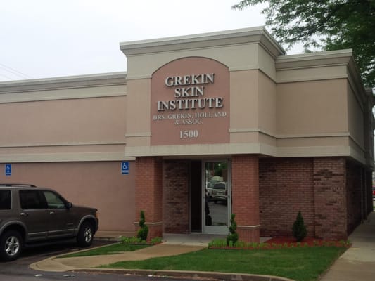 GREKIN SKIN INSTITUTE - WYANDOTTE - Updated December 2025 - 10 Photos ...