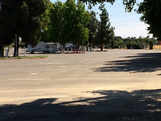 CAL EXPO RV PARK - Updated June 2024 - 18 Photos & 47 Reviews - 1600 ...