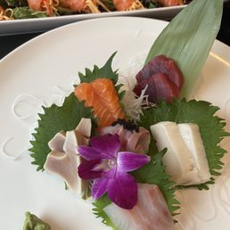 SAGA HIBACHI STEAKHOUSE & SUSHI BAR - Updated May 2025 - 128 Photos ...