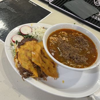 TRES BETOS TAQUERIA - Updated June 2024 - 176 Photos & 153 Reviews ...