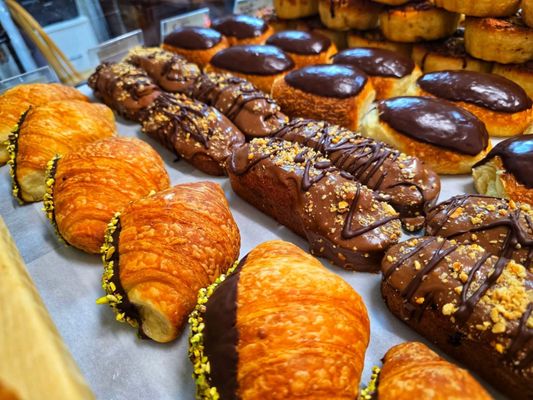 LEVÉ BREAD BAKERY - Updated December 2025 - 29 Photos & 20 Reviews ...