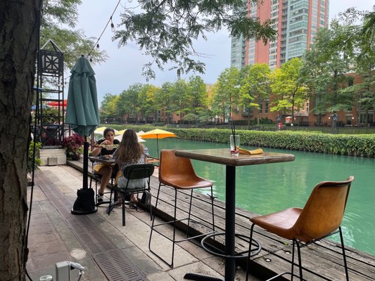 ROBERTO’S - Updated February 2025 - 107 Photos & 306 Reviews - 483 S ...