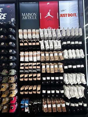 SHOE PALACE - Updated August 2025 - 4180 Blue Diamond Rd, Las Vegas ...