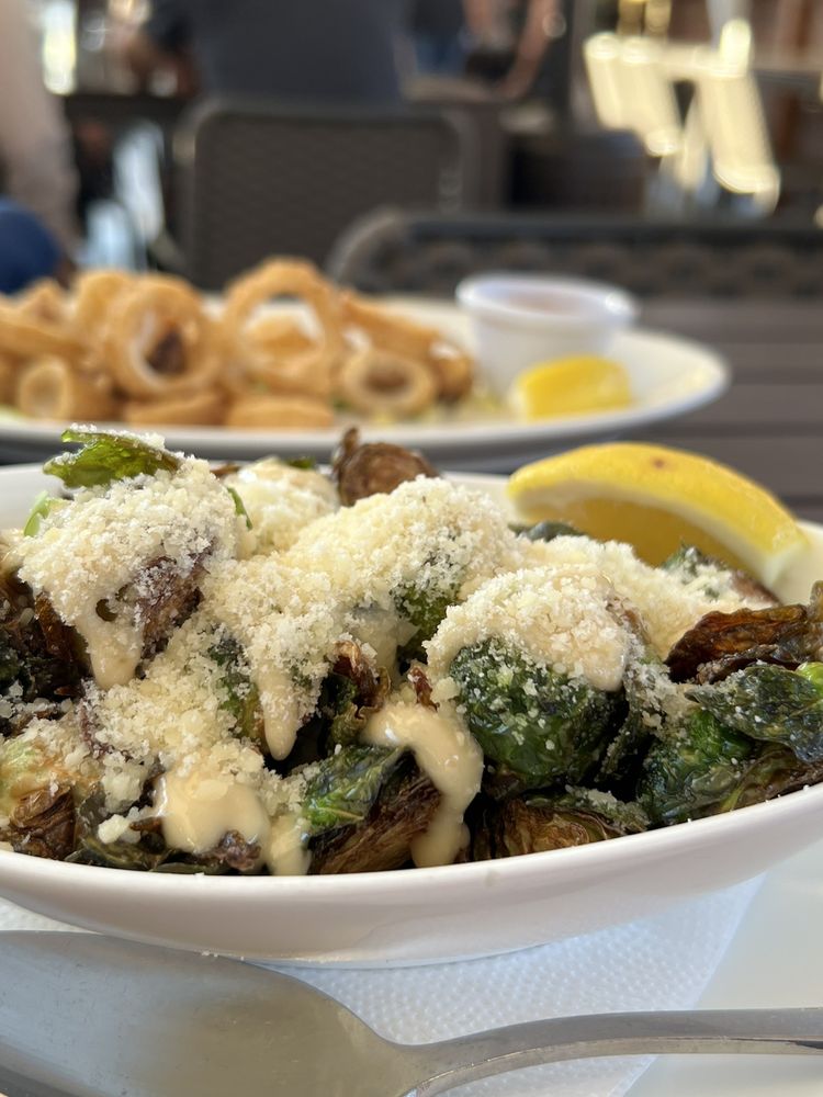 TABLE 29 BISTRO & BAR - Updated May 2024 - 155 Photos & 119 Reviews ...