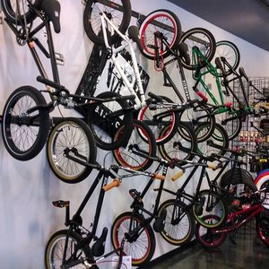 TREK BICYCLE MADISON WEST - Updated October 2025 - 22 Reviews - 8108 ...