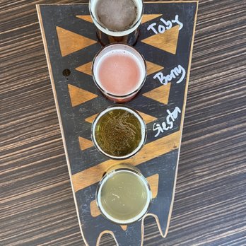 WELLTOWN BREWING - Updated January 2025 - 150 Photos & 85 Reviews - 114 ...