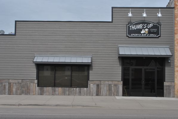 THUMB’S UP LOUNGE - Updated December 2025 - 21 Photos & 16 Reviews - 53 ...