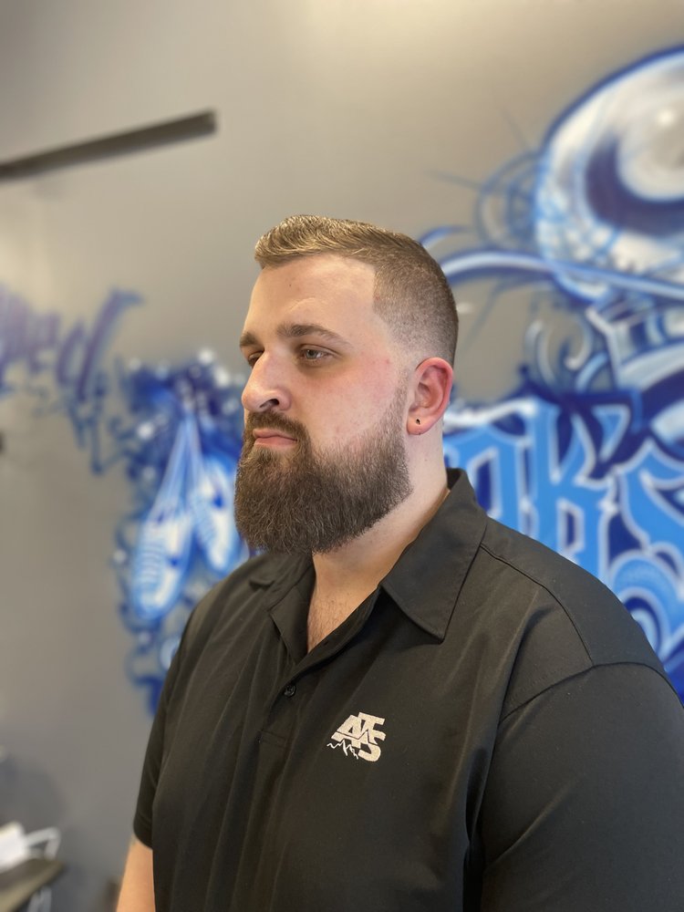 CROOKS & KINGS BARBER - Updated October 2025 - 38 Photos & 44 Reviews ...