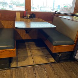 CROSSROADS RESTAURANT - Updated July 2025 - 69 Photos & 141 Reviews ...